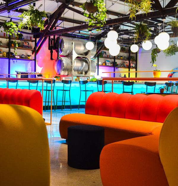 Truly LA | Truly Hard Seltzer | Truly Hard Seltzer